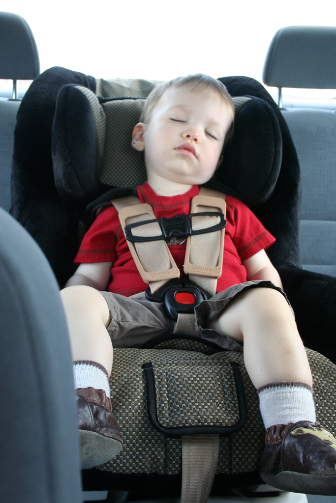 Year in Jail for Letting Kids Wait in Car During Errand? Rhode Island ...