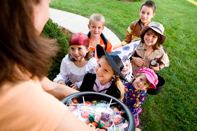 What Age Did You Let Your Kids Start Trick or Treating without An Older ...